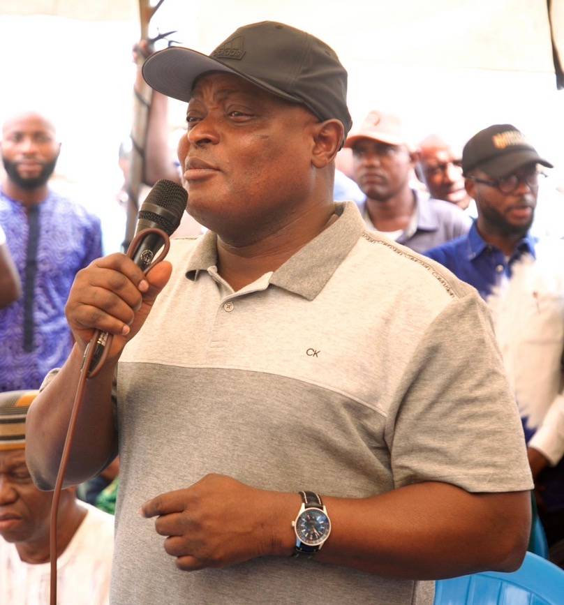 Obasa Hosts Constituents, Party Leaders, Urges Continuous Grassroots ...